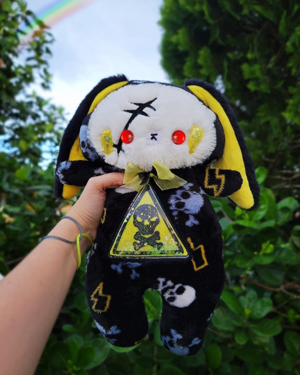 Jumbo Toxic Bunny – Eimy Lala Shop